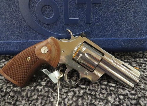 Classified Listing | COLT PYTHON 3" Stainless .357MAG Walnut Grips ...
