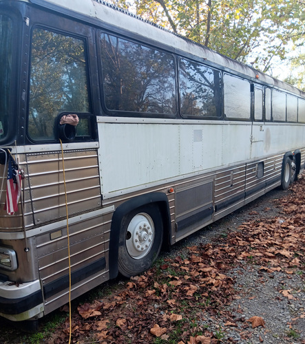 Classified Listing | 1998 Motor Coach Industries (MCI) MC12 | 796037