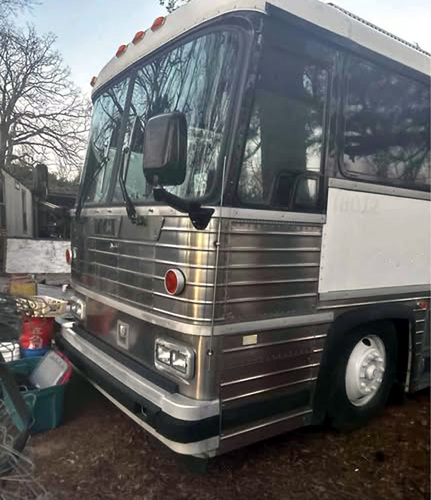Classified Listing | 1998 Motor Coach Industries (MCI) MC12 | 796037