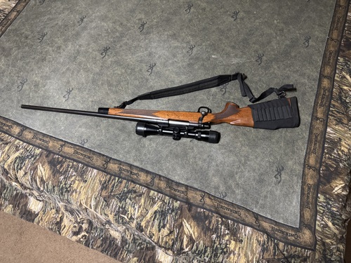 Classified Listing | Remington 7 mm mag model 700 BDL | 797477
