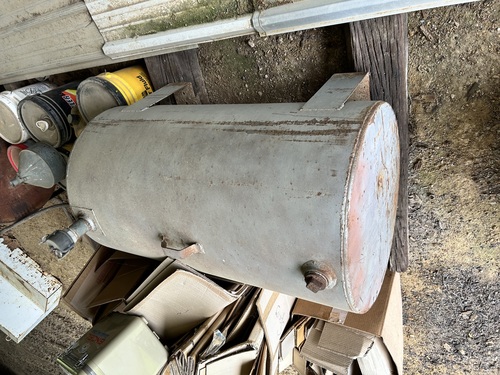 Classified Listing | Head gate, fuel tank, and truck fuel tank | 798069